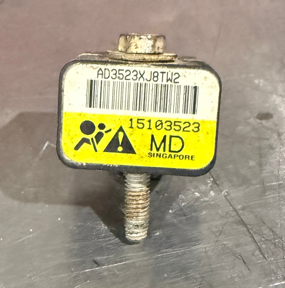 2001-2007 GMC/Chevrolet OEM Impact Sensor is – Duramax Diesel Salvage